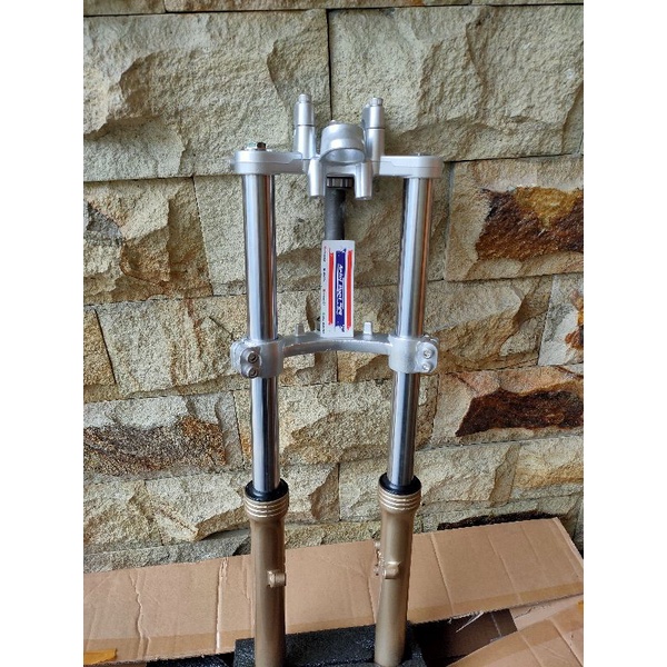 Jual skok ninja gorilla skok depan ninja gorilla pnp honda set as roda ...