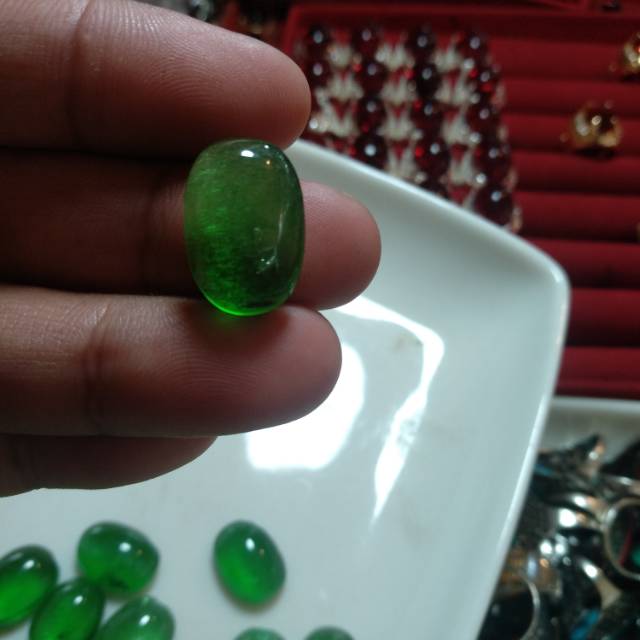 Jual BATU JAMRUD KALIMANTAN (NATURAL GLASS OBSIDIAN) (N) | Shopee Indonesia