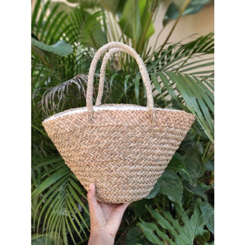 Jual tas pompom / tas anyaman mendong / tas bohemian / tas etnik / tas ...