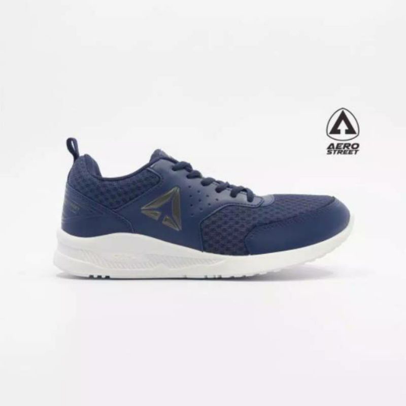 Jual Sepatu sneakers original merek aero model vision ukuran 39-43 ...