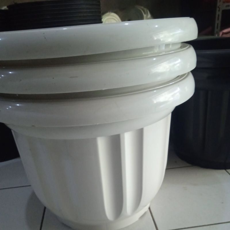 Jual pot 50 warna putih | Shopee Indonesia
