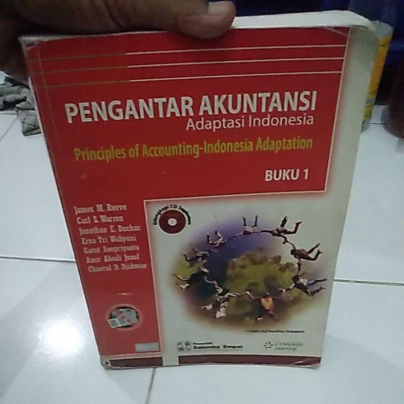Jual BUKU PENGANTAR AKUNTANSI ADAPTASI INDONESIA BUKU 1 | Shopee Indonesia