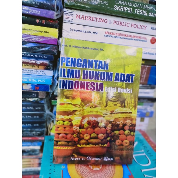 Jual pengantar ilmu hukum adat Indonesia edisi revisi prof h hilman hadikusuma sh | Shopee Indonesia