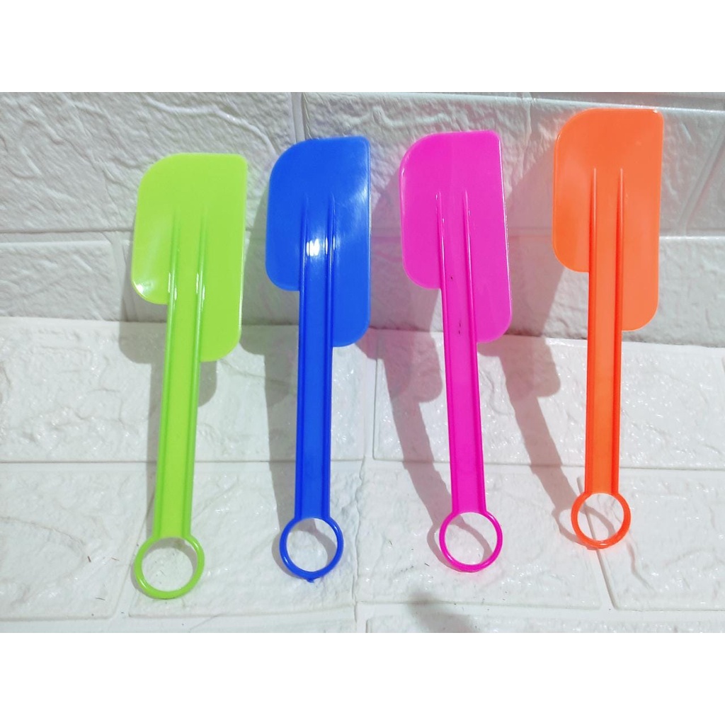 Jual POLESAN KUE PLASTIK/SODET PLASTIK WARNA WARNI PER 1 PCS TERMURAH ...