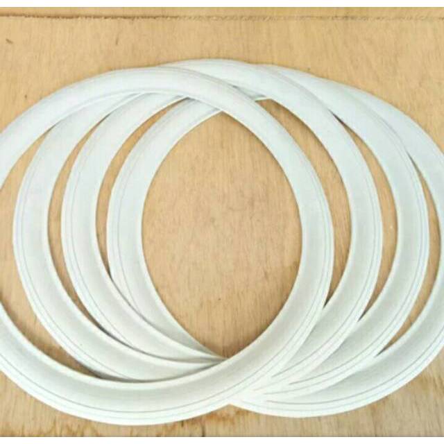 Jual White Wall / List Ban Putih R'17 Retro CB C70 | Shopee Indonesia