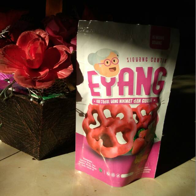 Jual Eyang Snack (strawberry) | Shopee Indonesia