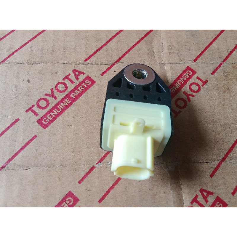 Jual sensor air bag Toyota 89831-28050 Alphard Vellfire Noah voxy ...