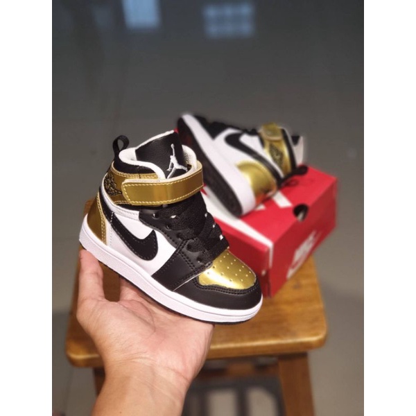 Jual sepatu sneakers anak balita sneaker nike air jordan usia mulai ...
