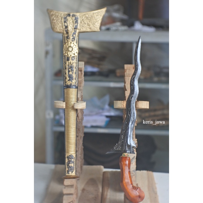 Jual pusaka sempana cinarita warangka bugis kelas sultan alusan hrg ...