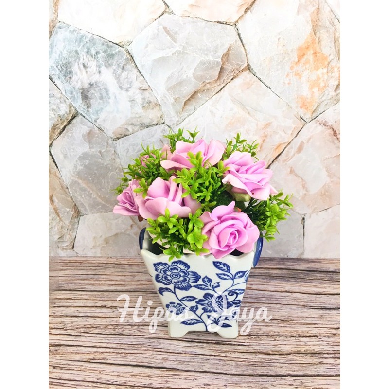 Jual Vas Bunga Keramik Biru Putih Import Ukuran tinggi 13cm (Chat Dulu ...