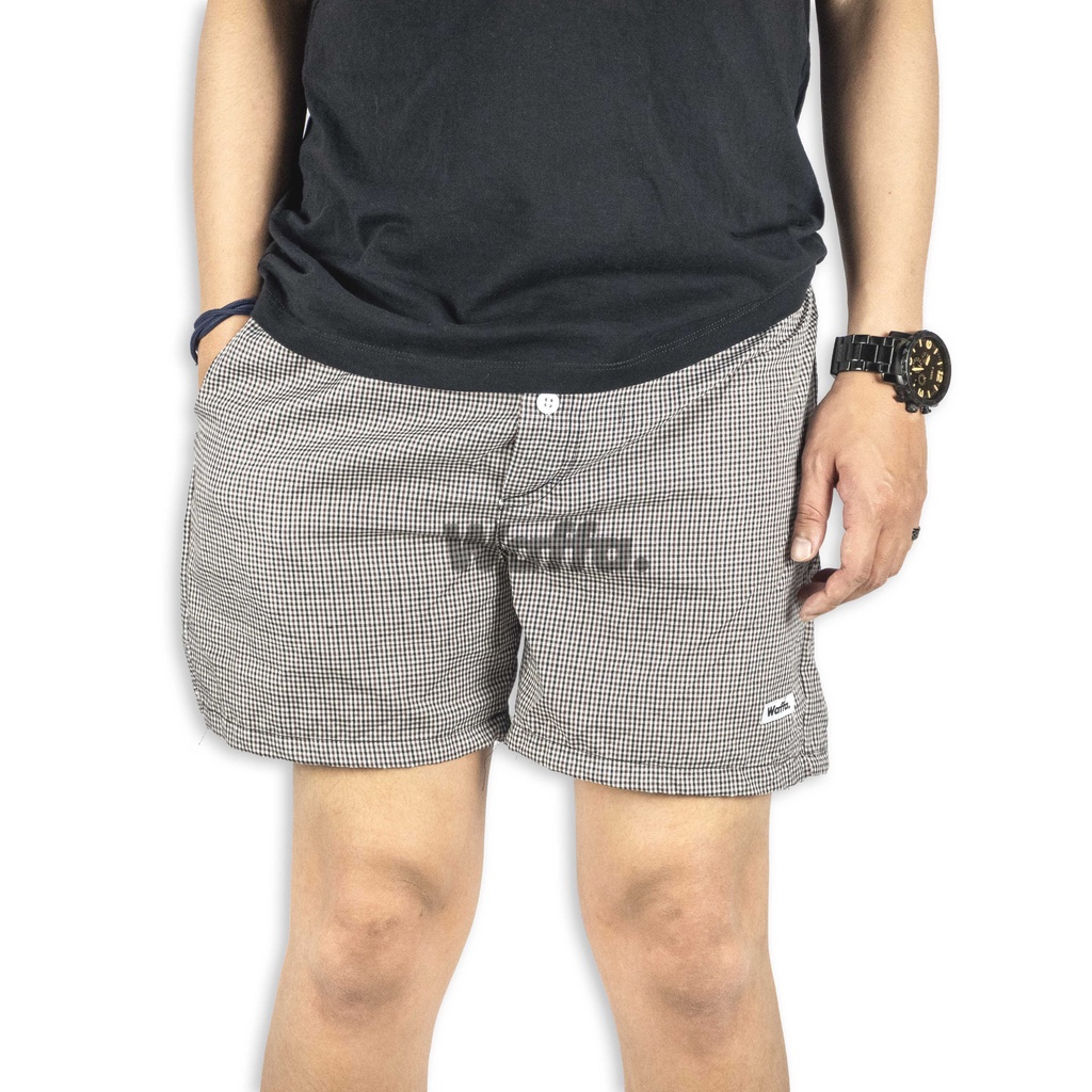 Jual WAFFA - Celana Boxer Pria Kotak Kombinasi Hitam Poliester ...