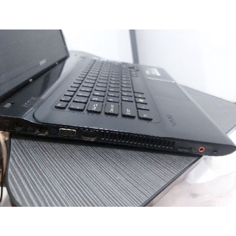 Jual laptop SONY VAIO E SERIES | Shopee Indonesia
