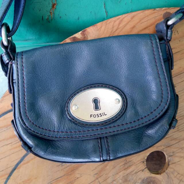 Jual Tas fossil mini sling bag SOLD OUT | Shopee Indonesia