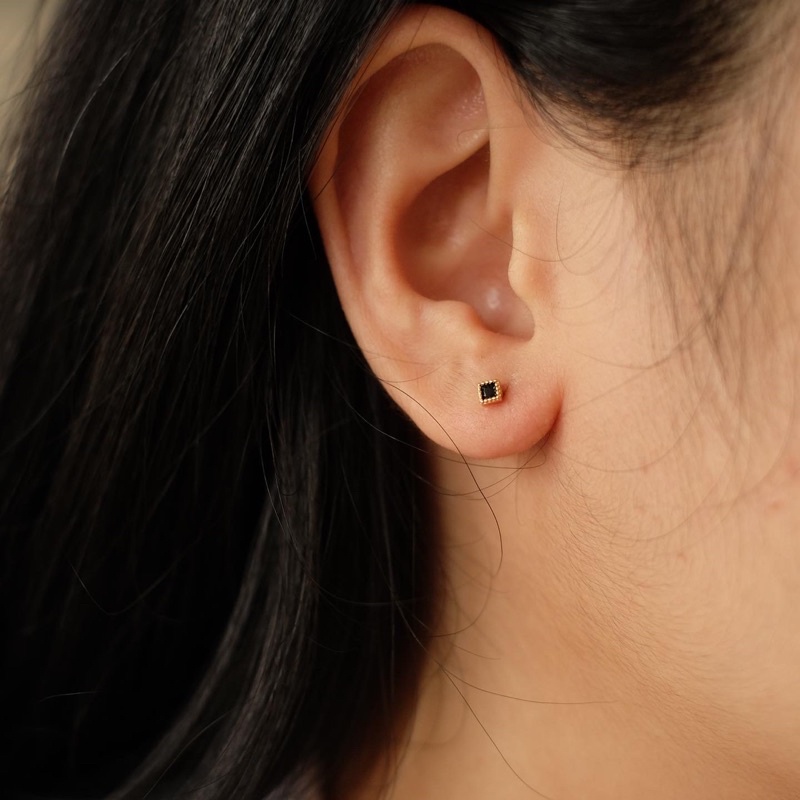 Jual Ark.co - Troye mini earrings | anting simple minimalis | Shopee ...