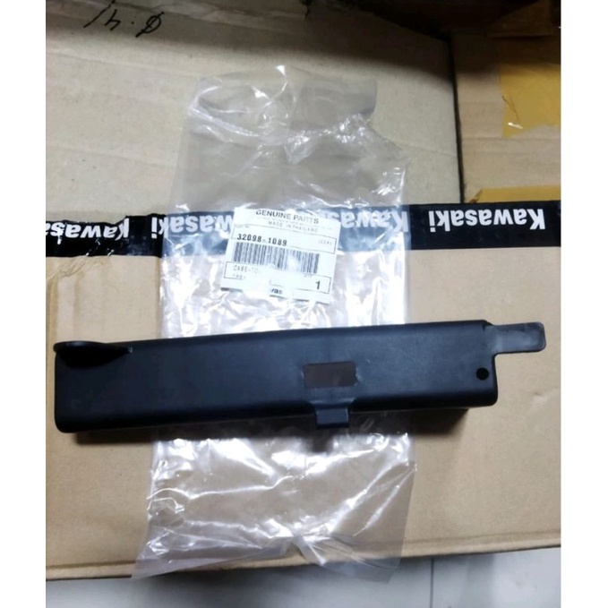 Jual Toolbox ninja R toolkit ninja R tool box bagasi original kawasaki ...