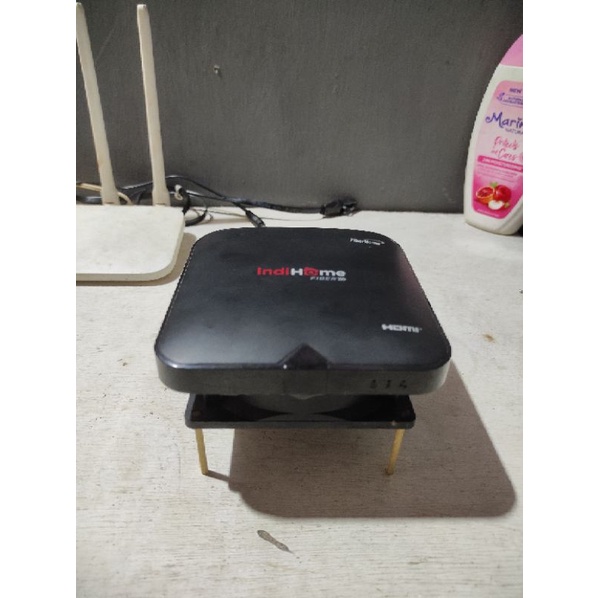Jual STB HG680P OpenWrt (WIFI ON) | Shopee Indonesia