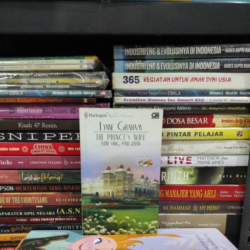 Jual BUKU ORIGINAL HARLEQUIN KOLEKSI ISTIMEWA ISTRI SANG PANGERAN LYNNE GRAHAM BEKAS | Shopee ...