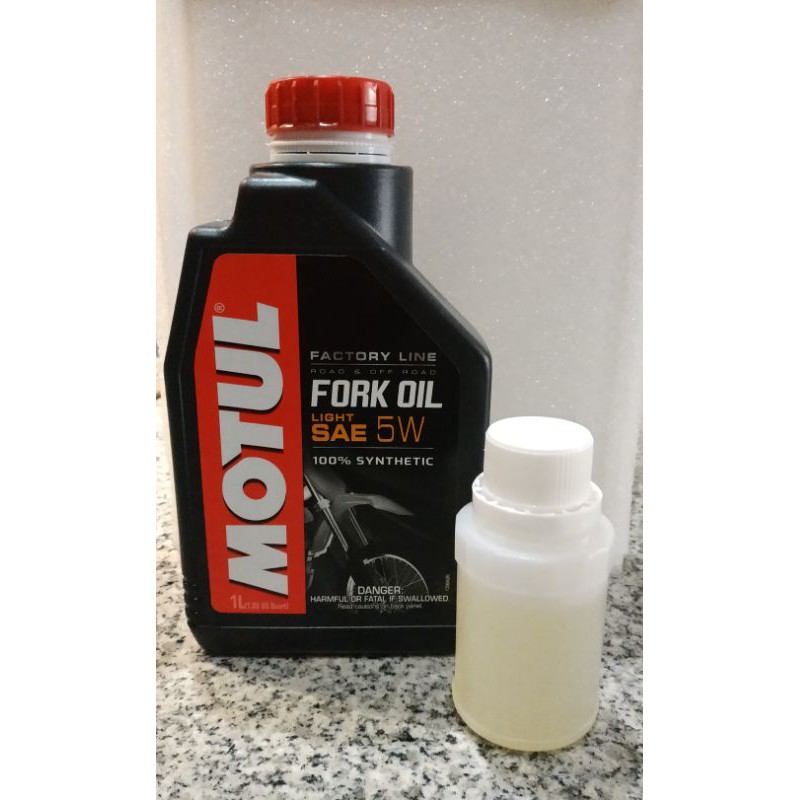 Jual Motul Fork Oil / Oli Shock 5WT light SAE 5w 100 % sintetik repack ketengan 100ml | Shopee ...