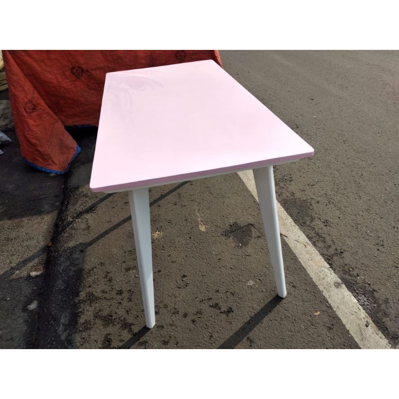 Jual meja makan jati belanda warna pink | Shopee Indonesia