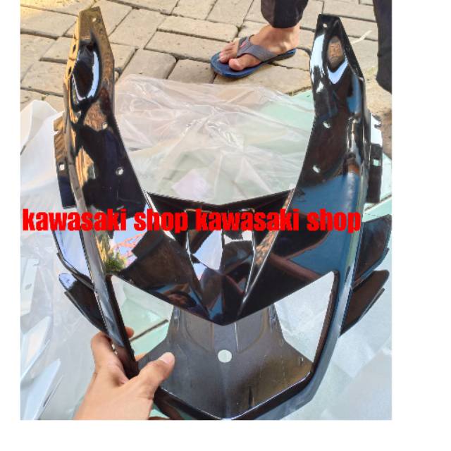 Jual Cover Batok fering fairing lampu ninja rr new hitam original ...