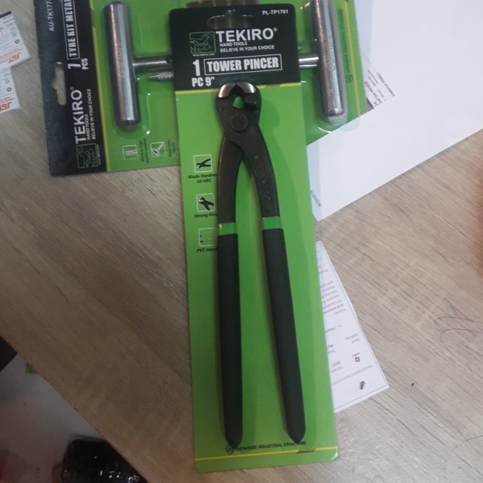 Jual Tang Kakatua Gegep TEKIRO 9in Tang Gegep PL-TP2077 9 inch Tekiro ...