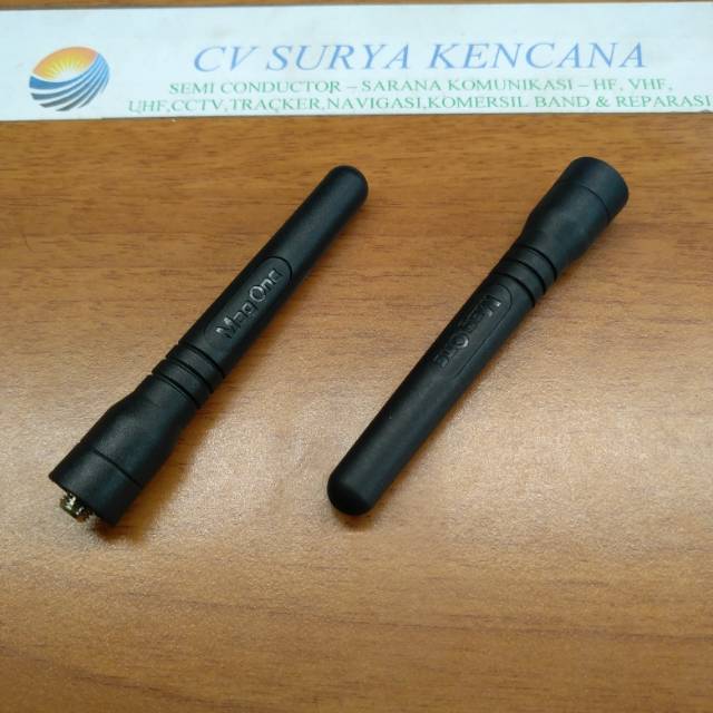Jual ANTENA HT MOTOROLA MAGONE A8 VHF HELICAL 150-174MHz PANJANG 90MM ...
