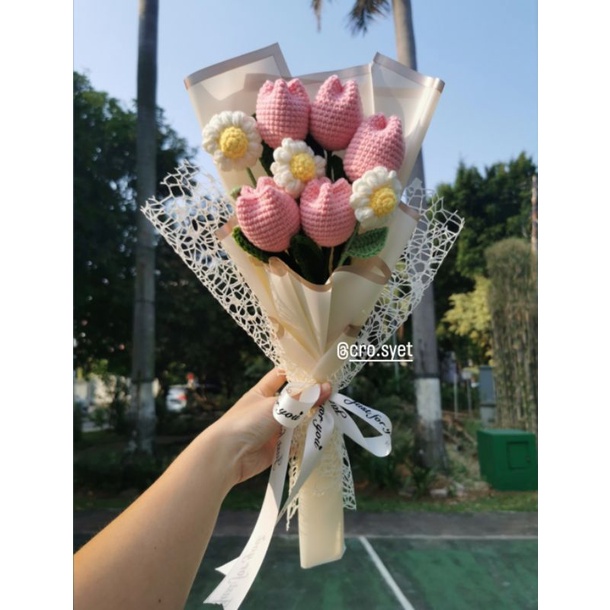 Jual buket bunga flower bouquet rajut crochet tulip wisuda | Shopee ...