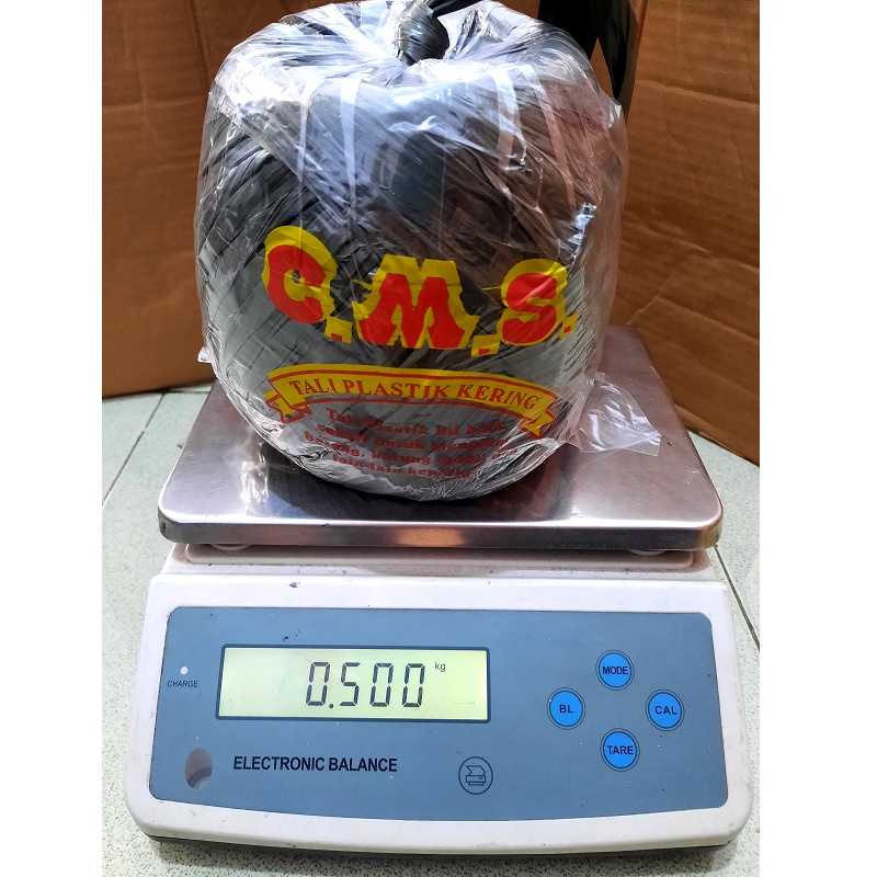 Jual Tali plastik Rafia / Rafiah / Rapia / Rapiah / Ravia 500 gram merk ...