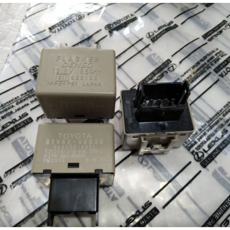 Jual 81980-50030 FLASHER ASSY TURN / FLASHER sein LED 8-pin original ...