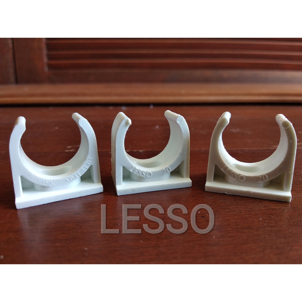 Jual Klem Conduit LESSO 20mm 1/2 Penjepit Pipa Listrik Conduit Clamp ...