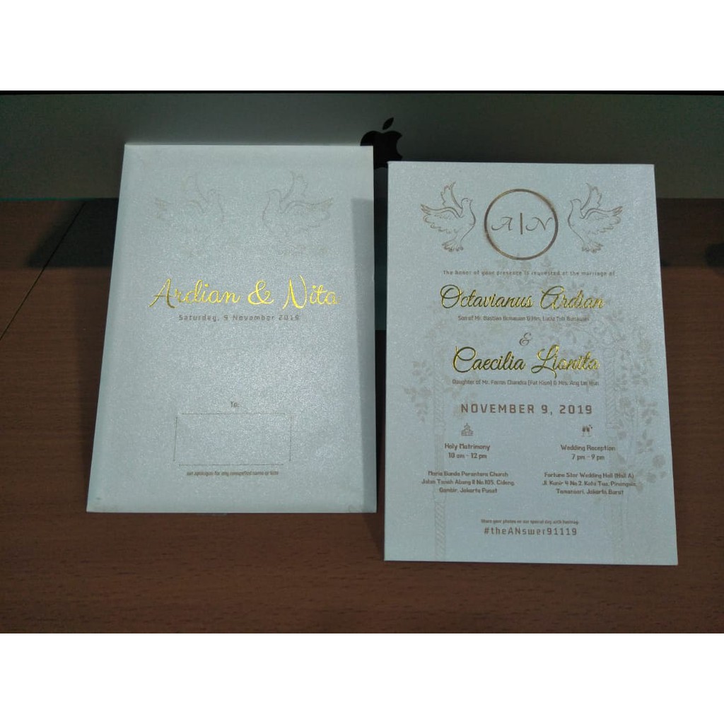 Jual Undangan Pernikahan Hard Cover Potret | Shopee Indonesia
