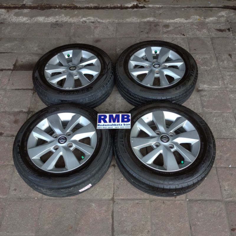 Jual VELG MOBIL BEKAS COPOTAN LIVINA RING 15 + BAN DUNLOP BISA BUAT AVANZA WULING | Shopee Indonesia