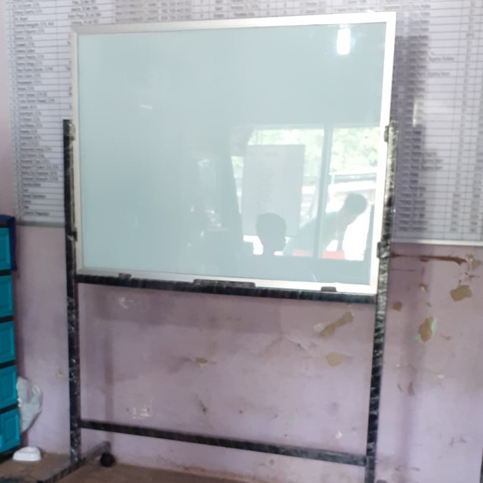 Jual Glass Board Standing 100 x 150 cm magnetik standing putih /hitam ...