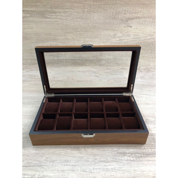 Jual BOX JAM TANGAN KAYU ISI 12 SLOT NEW COKLAT | Shopee Indonesia