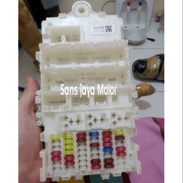 Jual Box Sekring Honda HRV Original Gress Baru | Shopee Indonesia