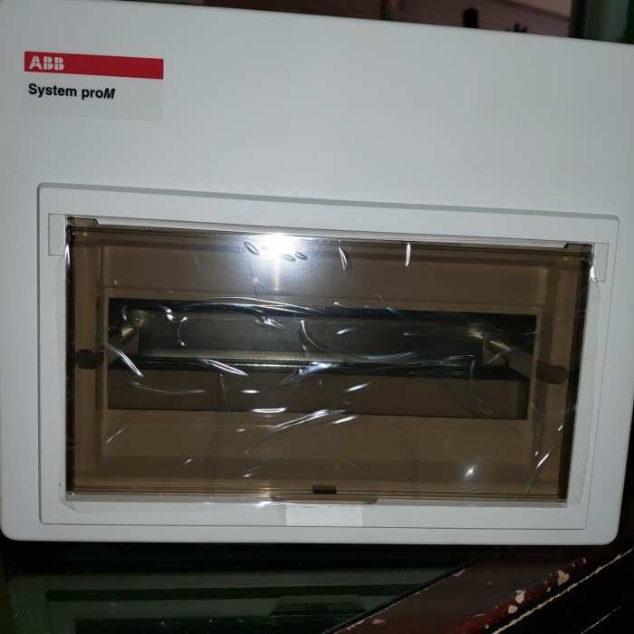 Jual ABB Box MCB Inbow 10 module SCP 10 RNA INBOW | Shopee Indonesia