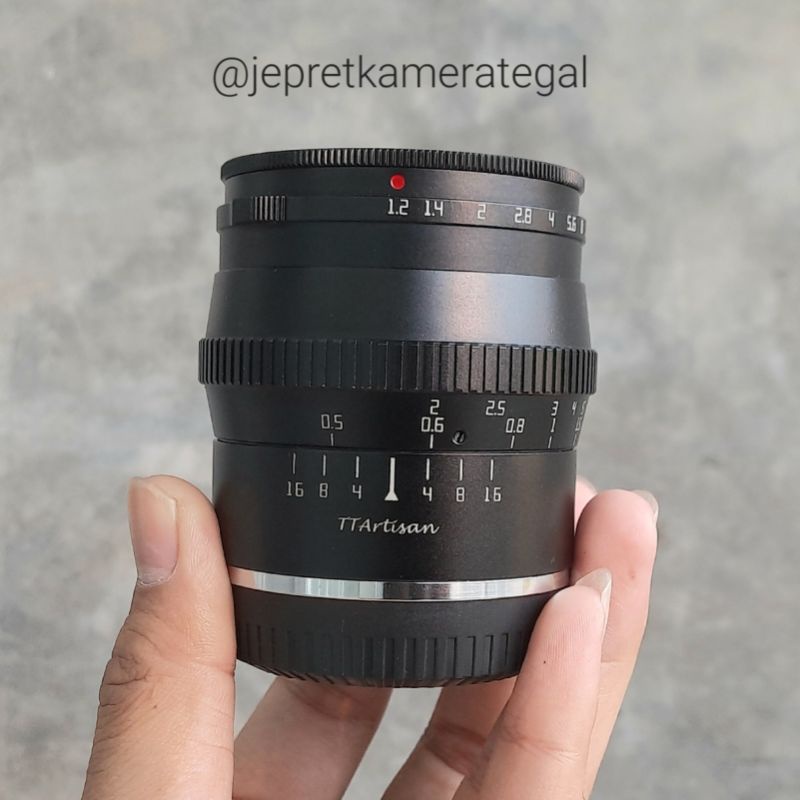 Jual Lensa Fix Ttartisans 50mm F1 2 For Mirorless Shopee Indonesia