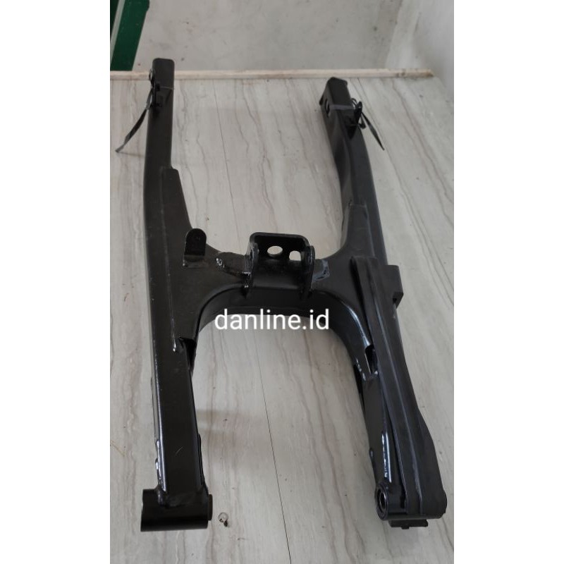Jual Swing arm swingarm Yamaha Byson original (bekas) | Shopee Indonesia