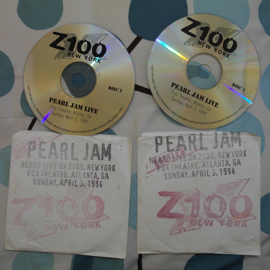 Jual CD PEARL JAM - BOOTLEG Z100 NEW YORK (RARE) | Shopee Indonesia
