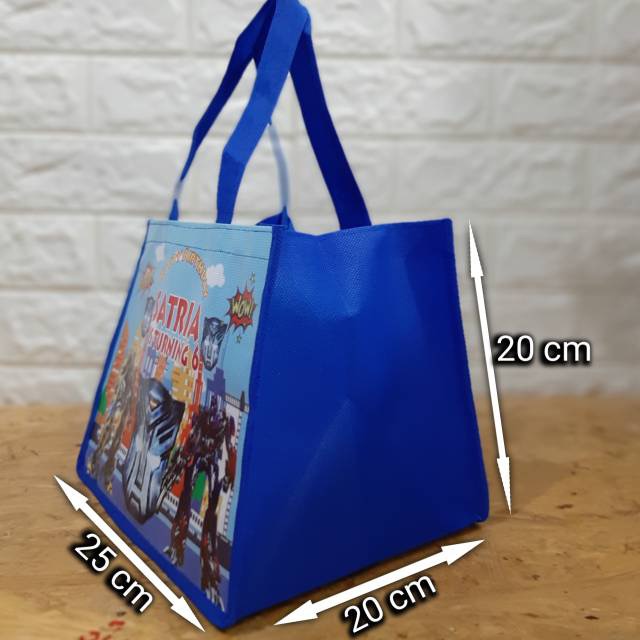 Jual Goodie Bag Souvenir Bag Custom Desain Ukuran Sedang | Shopee Indonesia