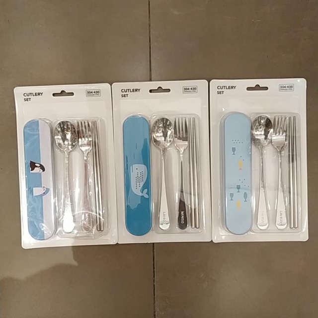 Jual MINISO Cutlery set with case. Set sendok garpu sumpit. Sendok ...