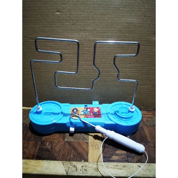 Jual mainan maze puzzle besi sensor bunyi sensory gerak jadul | Shopee ...