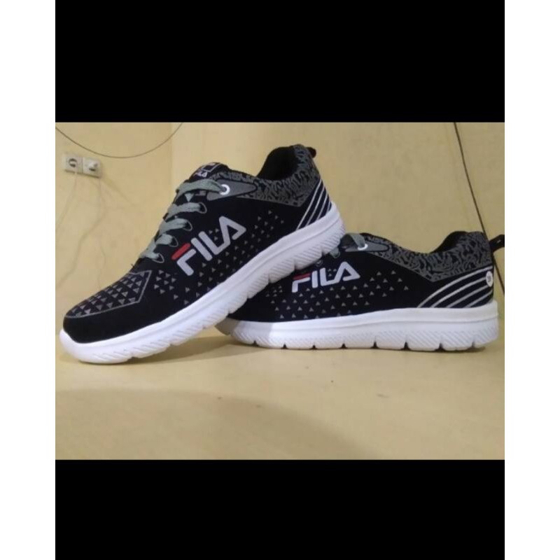 Jual Sepatu Fila 08 motif batik | Shopee Indonesia