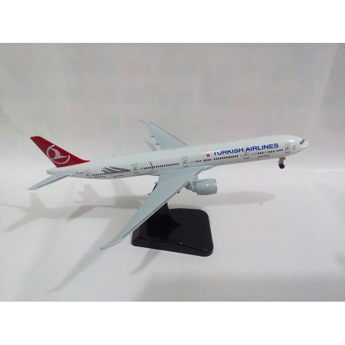 Jual iecast Miniatur Pesawat Terbang BOEING 777 TURKISH AIRLINES - Diecast Pesawat | Shopee ...