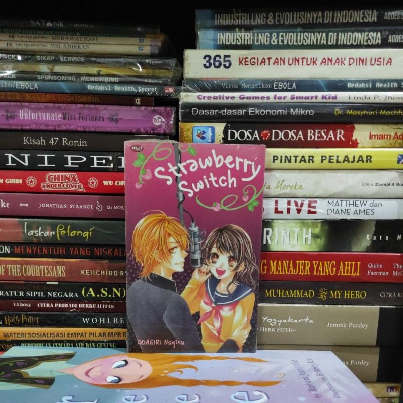 Jual KOMIK ORIGINAL STRAWBERRY SWITCH ODAGIRI NAGISA BEKAS | Shopee ...