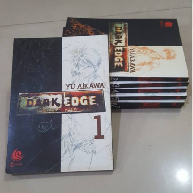 Jual Komik Bekas Dark Edge Volume 1-7 (Belum Tamat) | Shopee Indonesia