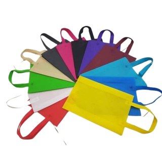 Jual 1 Lusinan 12 pcs Tas Kain Spunbond Goodie bag Handle Tebal Ukuran Jumbo, besar & Kecil ...