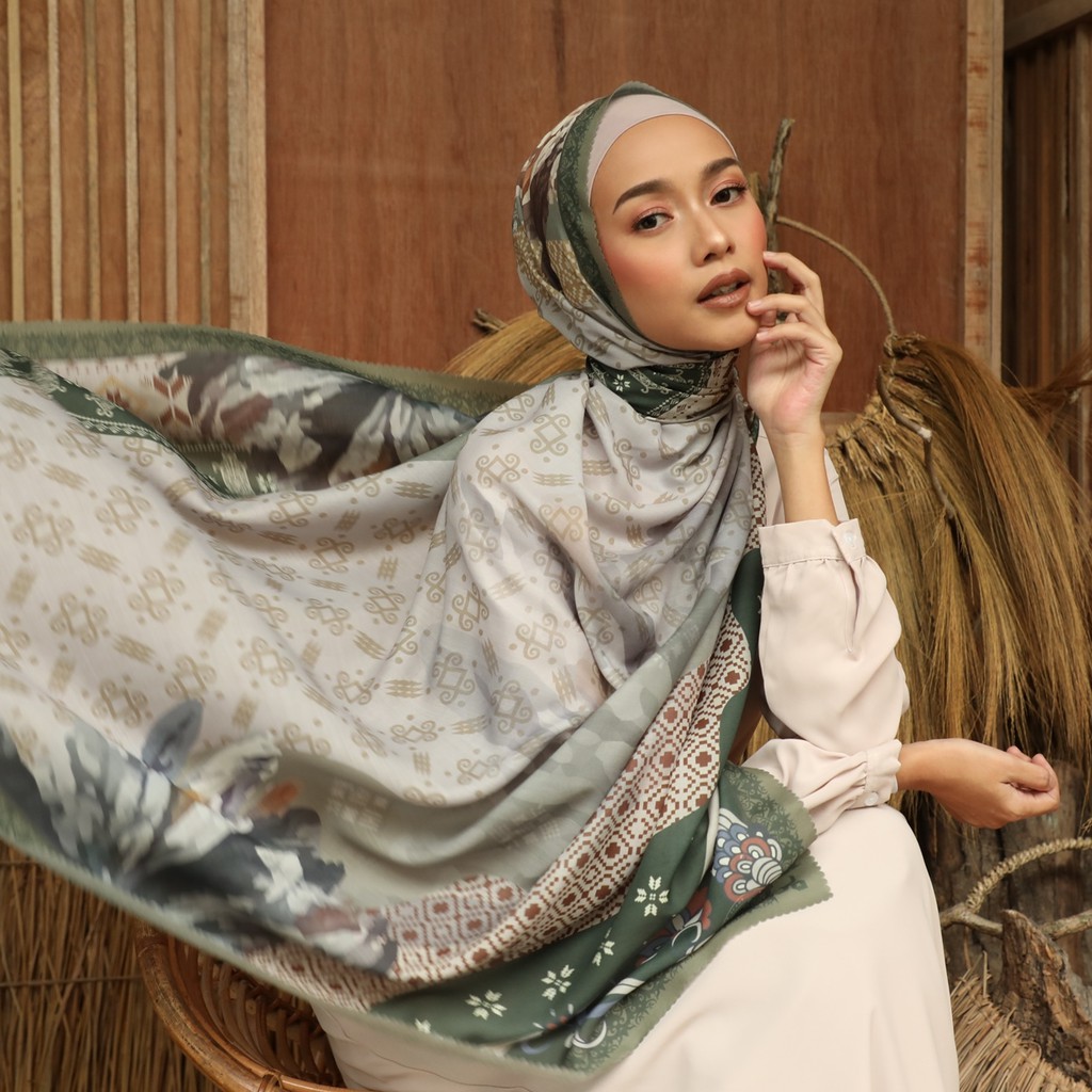 Jual STORY OF NUSANTARA - INDUNG-INDUNG IN LATTE | THE NOVELLA SCARF ...