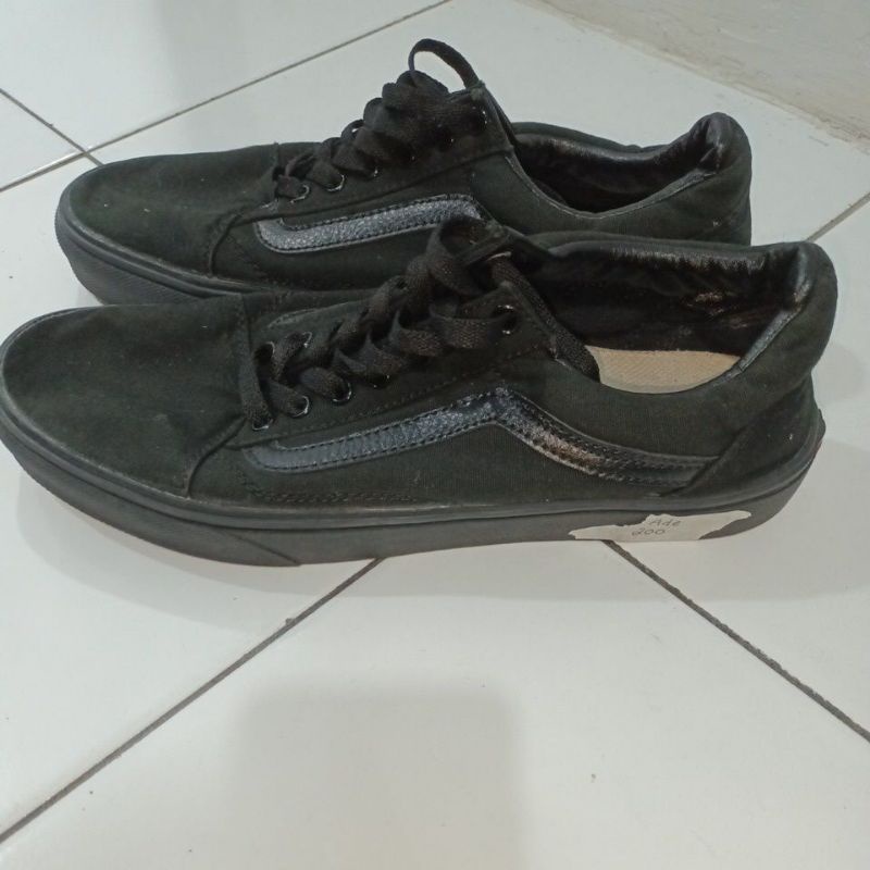 Jual vans full black | Shopee Indonesia