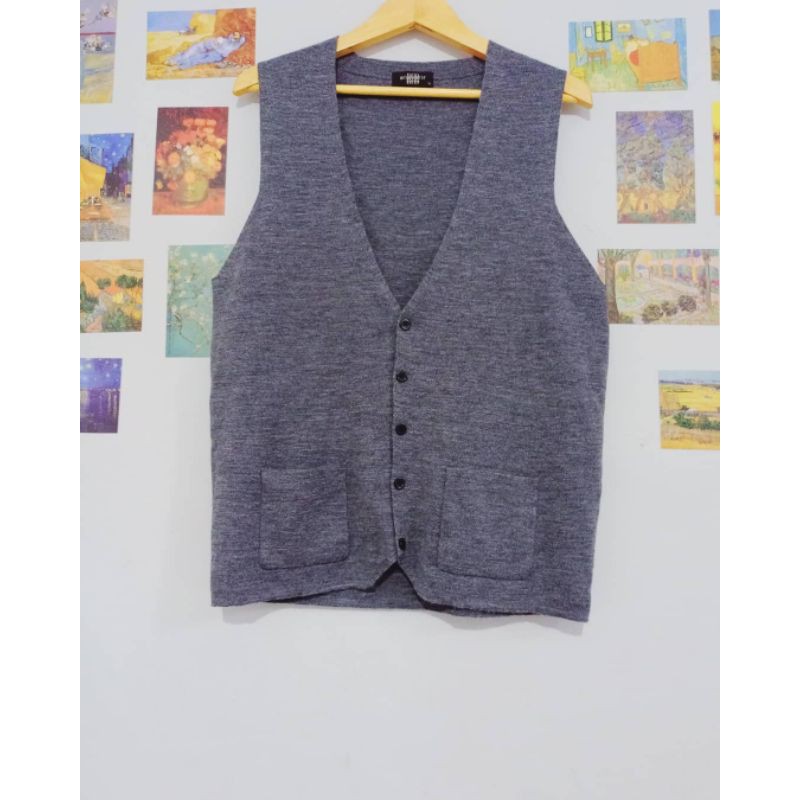 Jual Vest Abu (thrift) | Shopee Indonesia